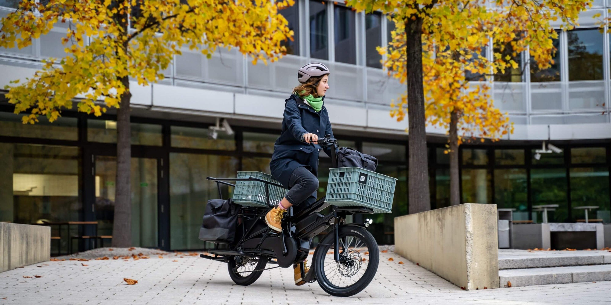 Electric Bikes Victoria | EBikes & Accessories | Scooteretti Canada